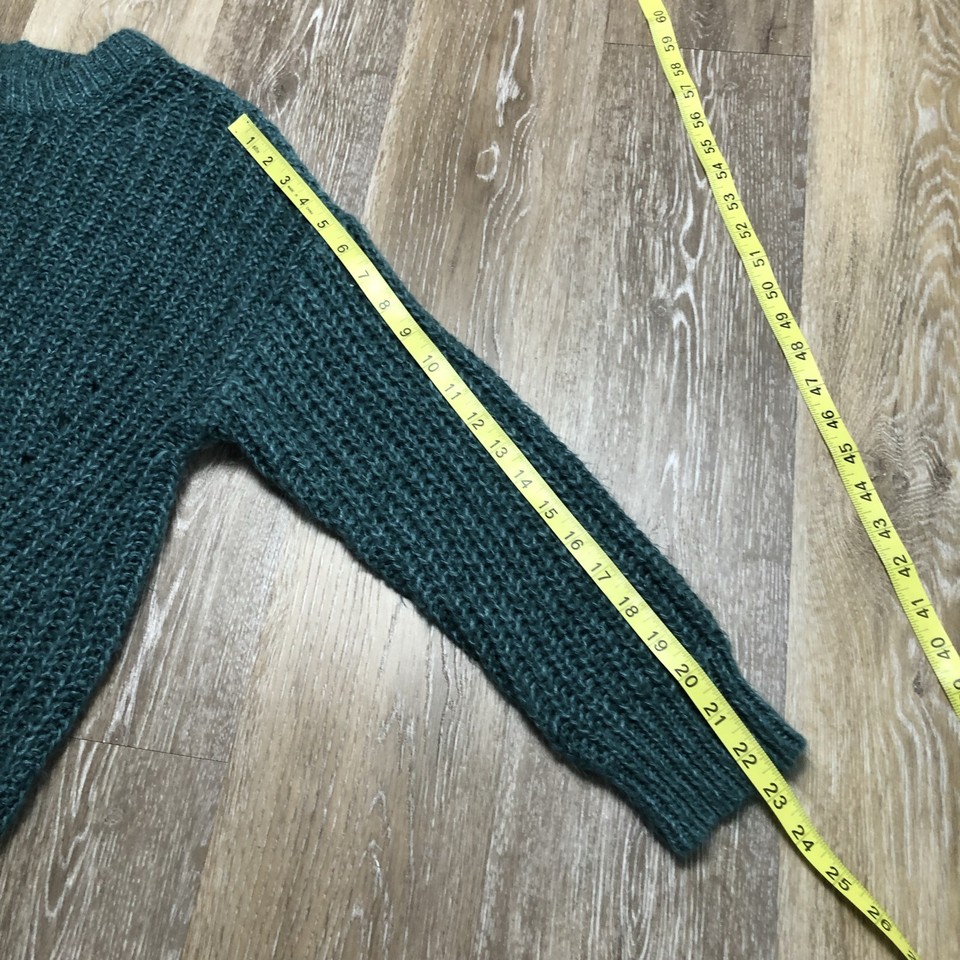 AMERICAN EAGLE Round Neck Long Sleeve Green Pullover Knit Sweater Women ...