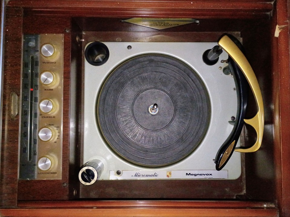 vintage magnavox stereo console | eBay