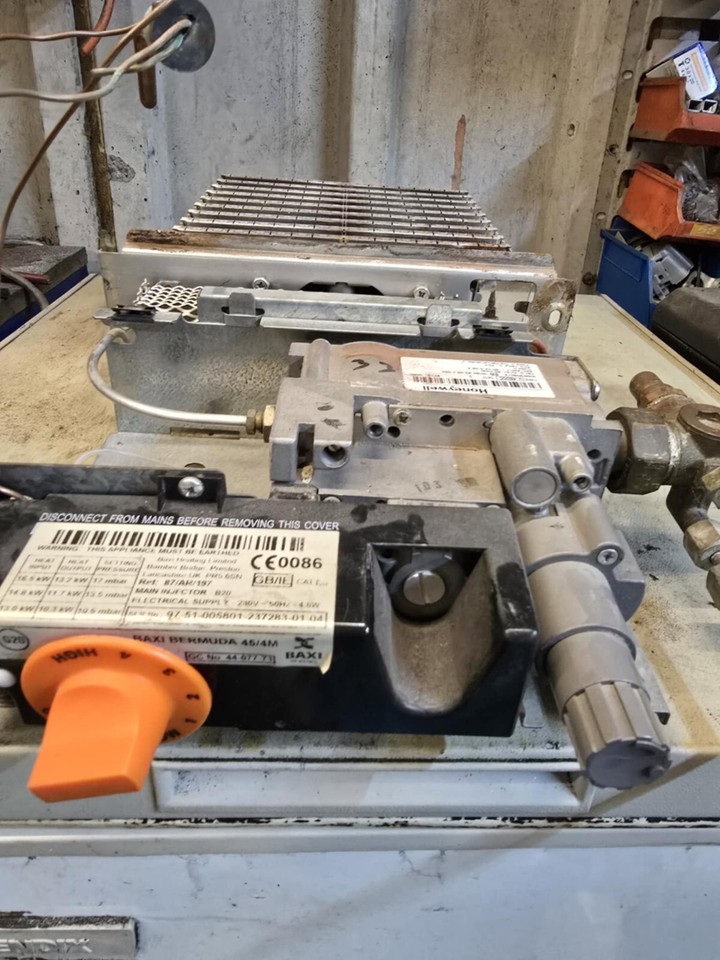 Baxi Bermuda back Boiler Gas Valve / & Burner And thermostat perfect ...