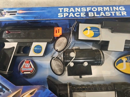 Lost in Space Transforming Space Toy Blaster, Sealed Trendmasters 1997 ...