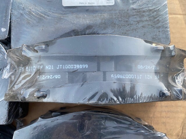 Meritor / Euclid Air Disc Brake Pads SUB1369M / D1369 (Pads Only) | eBay