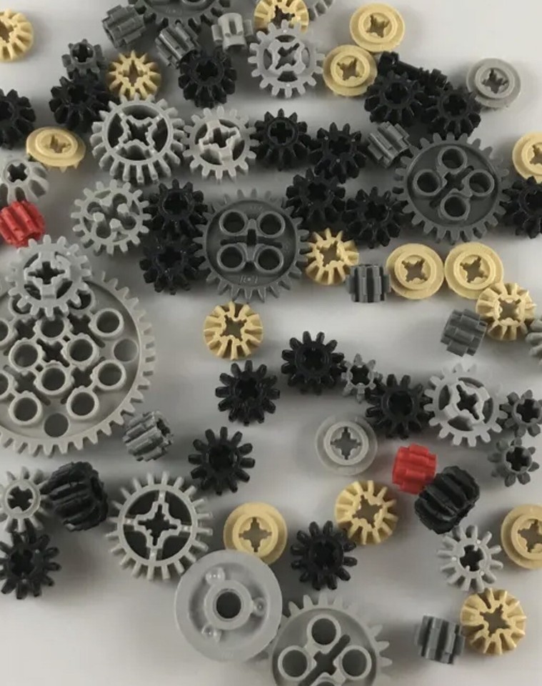 Lego Lot of 30 Random Gears Technic Mindstorms Nxt Rcx Genuine Various ...