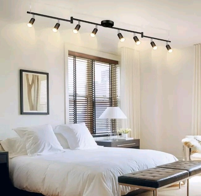 DLLT 8-Light LED Track Lighting Kit, Flexibly Rotatable Light Heads, 8 ...