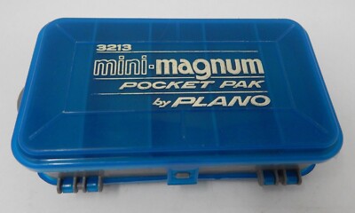 Tackle Boxes - 3213 Mini Magnum