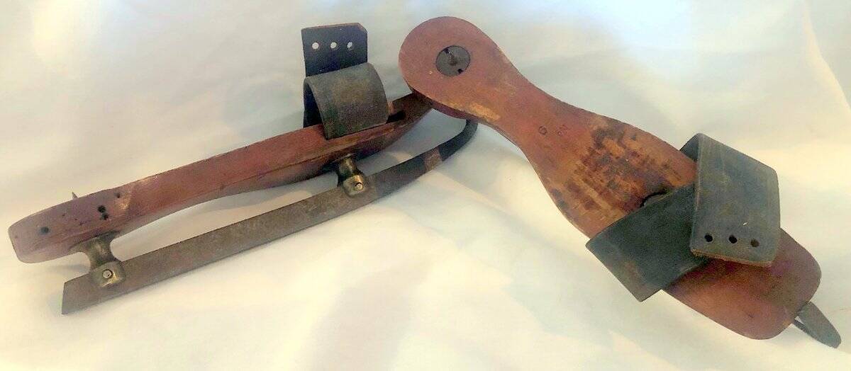 ANTIQUE ICE SKATES~Circa 1800s~Wood,Leather,Iron~Primitive/Vintage | eBay