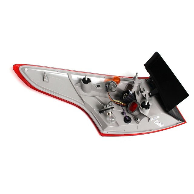 Ford Focus Kombi Rückleuchte / Rücklicht LED rechts 2033122 günstig ...