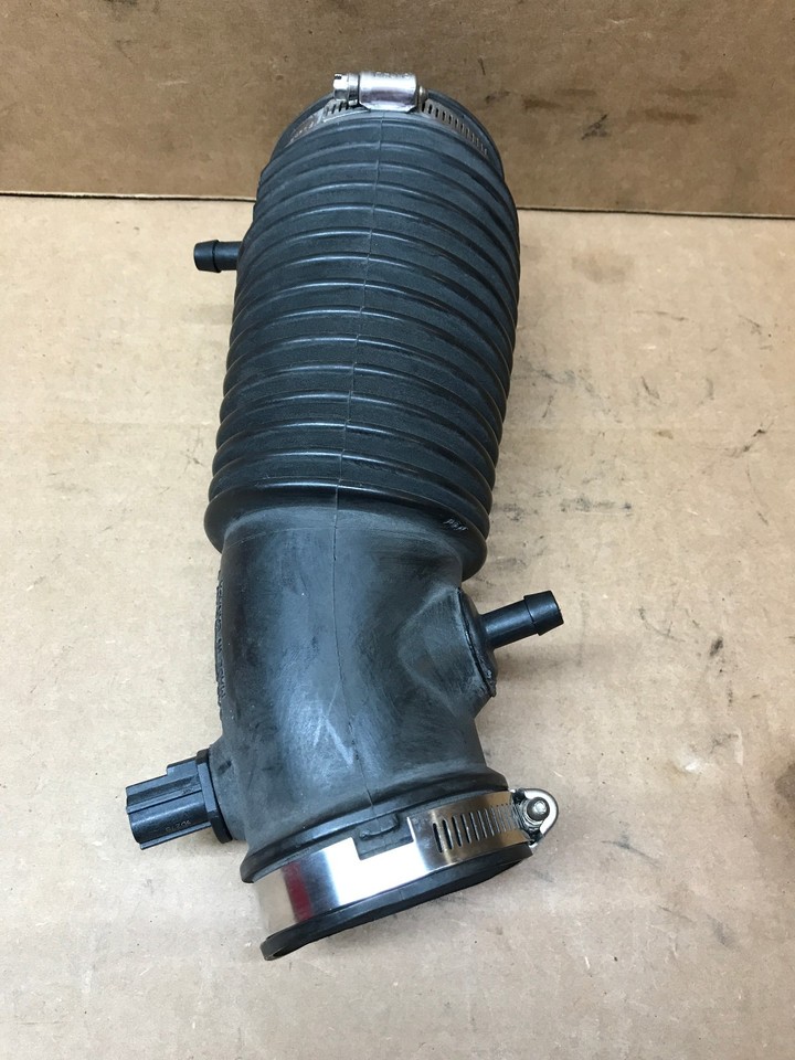 1999 Ford Taurus 3.0L engine air cleaner outlet duct intake hose F6DX ...