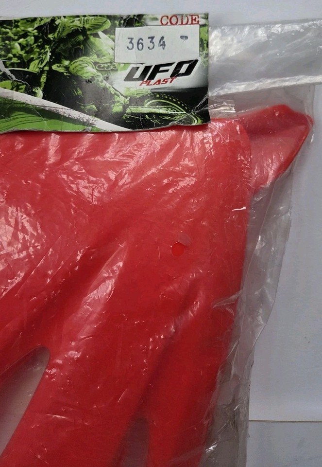 NEW RED UFO HONDA CRF250R MX RADIATOR SCOOPS 2004-2009 MODELS - HO03634 ...