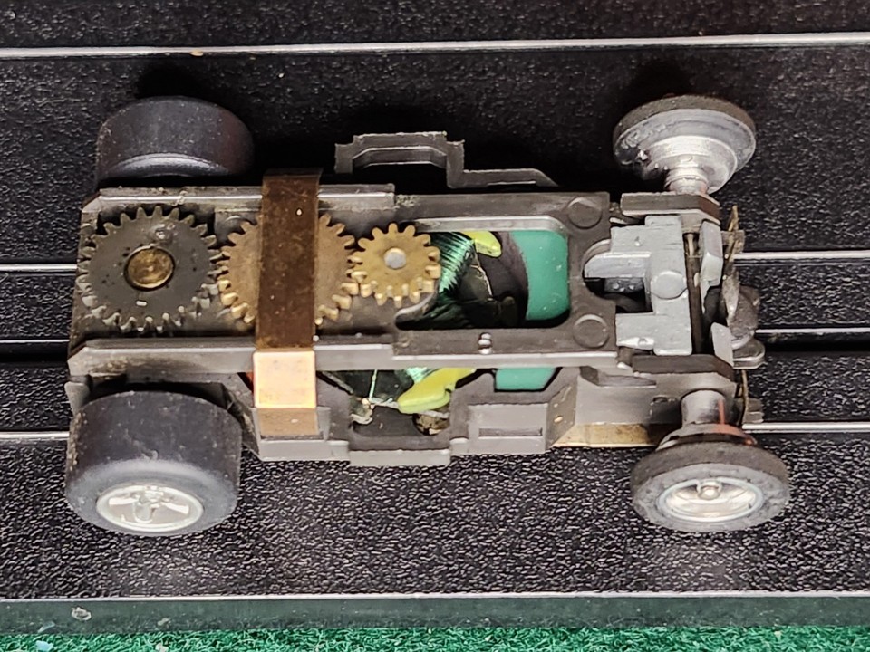 1971 Aurora/AFX Slot Car NonMag SEARS Super Traction CHASSIS | eBay
