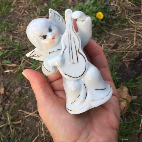 Vintage Porcelain Angel Playing Mandolin Small Heavy Figurine Gold Trim ...