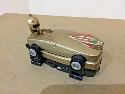 Power Rangers Wild Force Gold Growl Flip Phone Morpher Complete ...