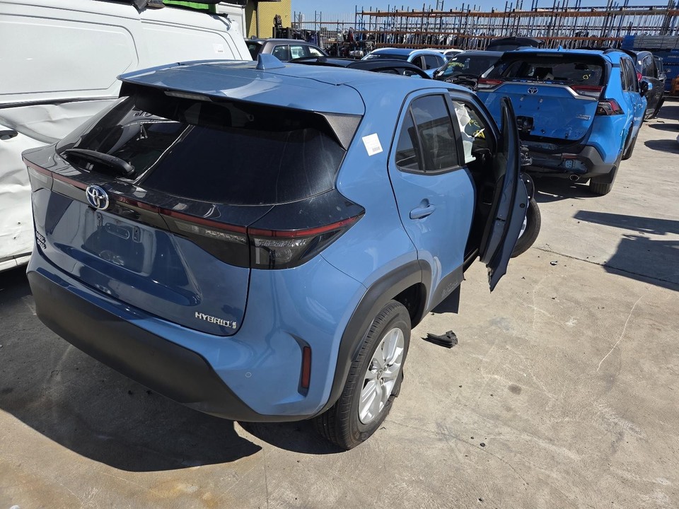 TOYOTA YARIS CROSS RIGHT TAIL LIGHT IN BODY, LED TYPE, XP210, 06/20 ...