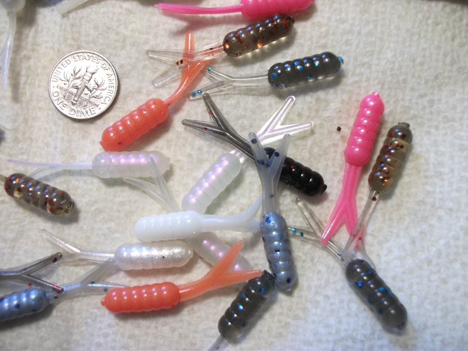 70-1 1/2" MIX-CRAPPIE GRUBS-PANFISH-SOFT MINNOW STINGER-jig-split tails-flukes | eBay