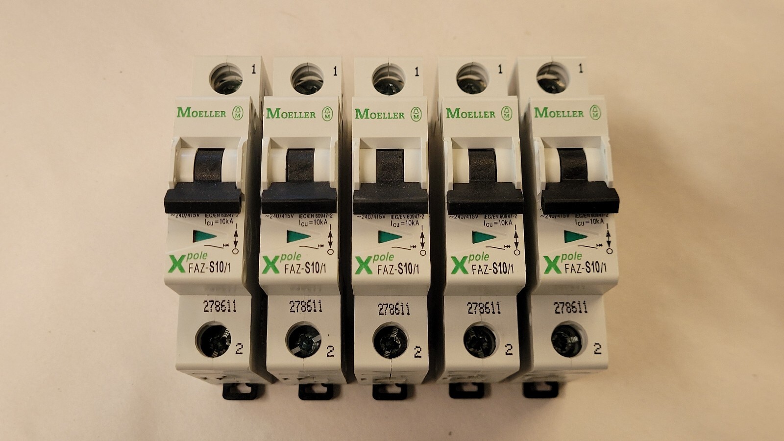 New Lot Of 5 Moeller X Pole FAZ-S10/1 Circuit Breakers | eBay