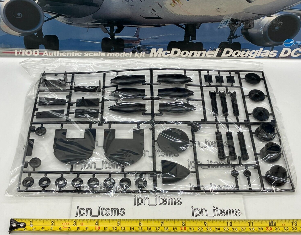 Moomins FINNAIR Doyusha 1/100 McDonnell Douglas DC-10 Plastic Model Kit ...