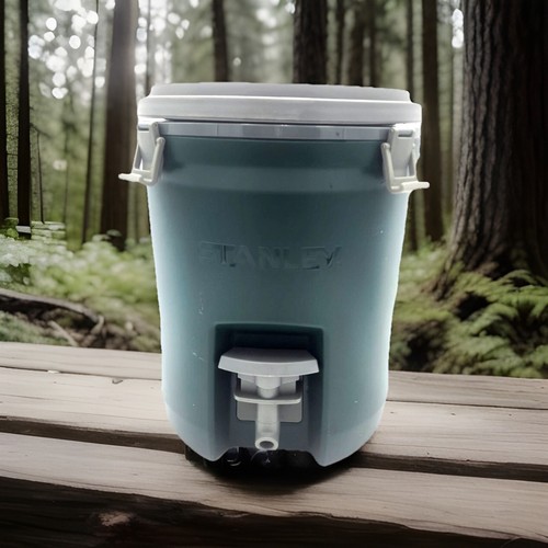 STANLEY Adventure 2 Gallon Fast Flow Water Jug / Dispenser, Insulated ...