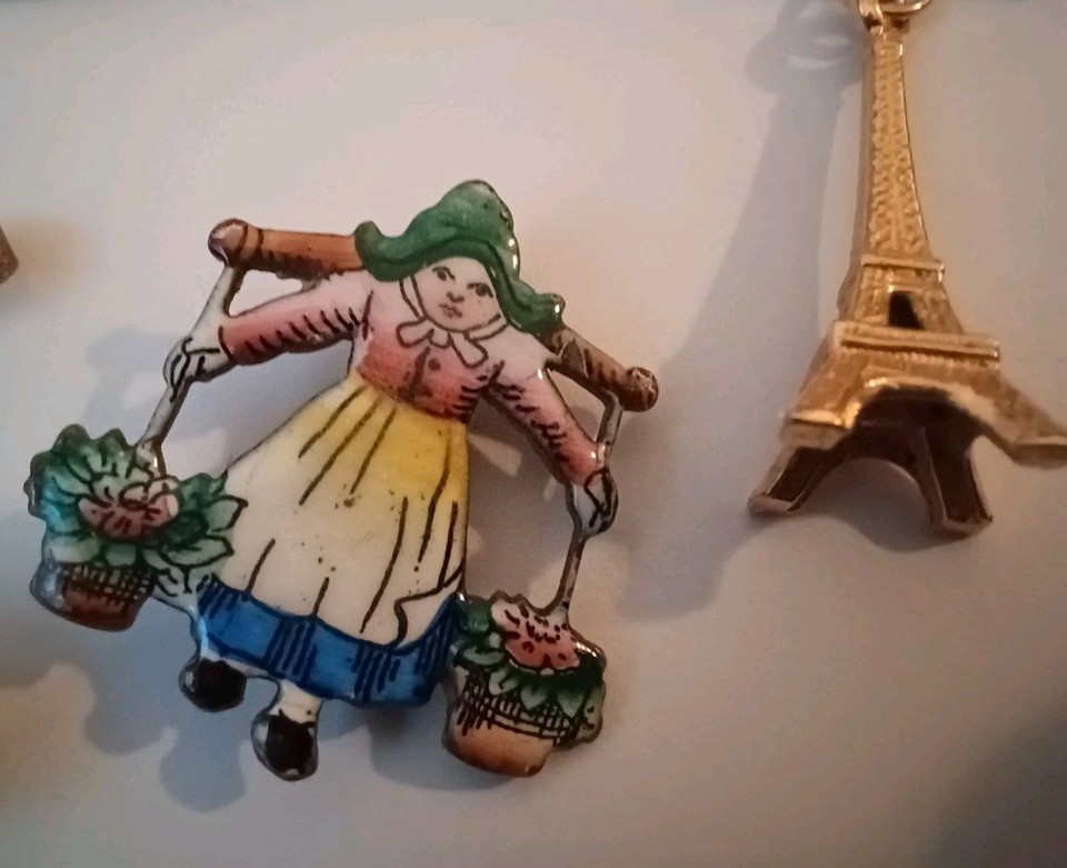 Antique & Vintage Small Bar MoP Enamel Metal Mother Baby Dog & Other ...