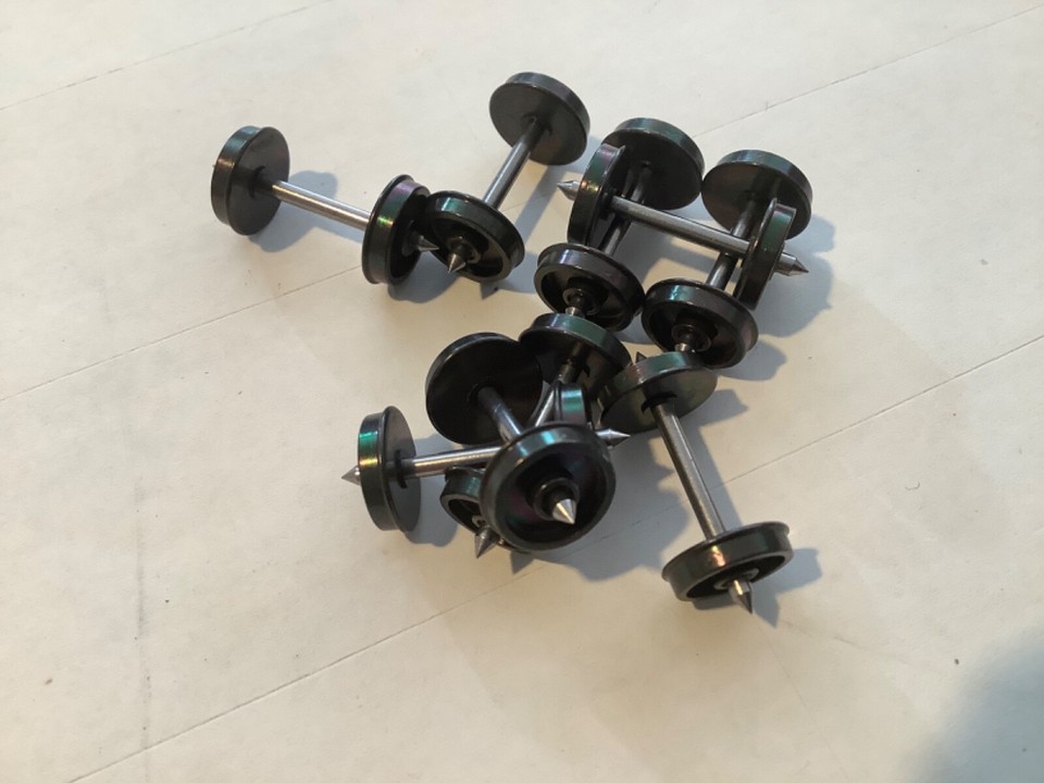 OO Gauge Wheel Set Romford 9mm disc pin point axles blackened brand new ...