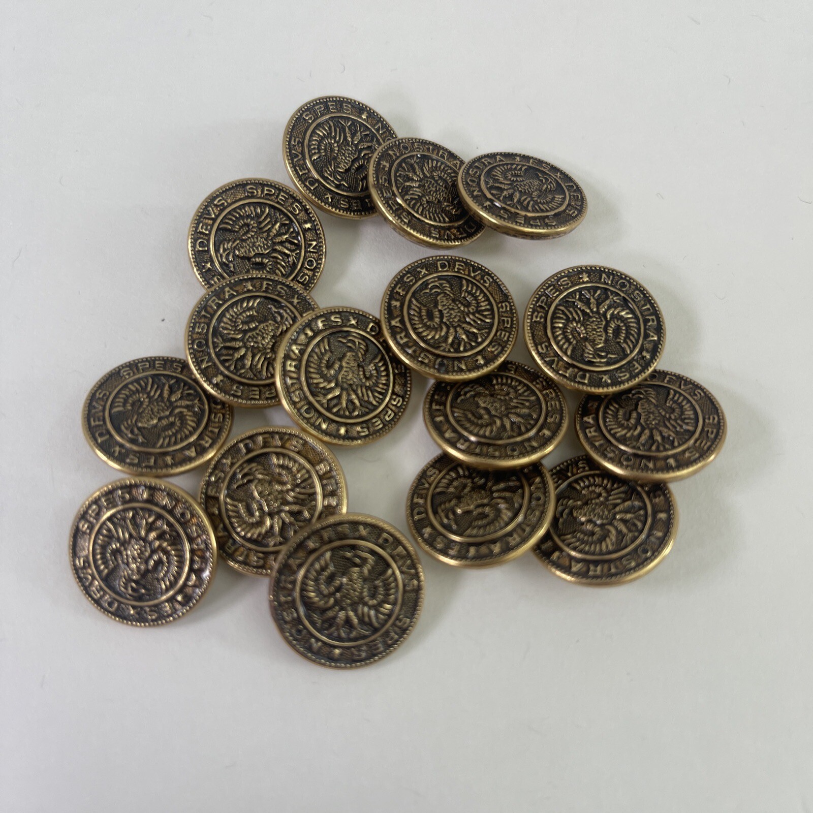 Lot of 16 Vintage 3/4" Hessian Soldier Brass Button Es Devs Spes Nostra ...