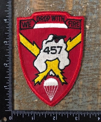 Vintage US Army 457th Airborne Field Artillery Battalion Cut Edge Patch ...