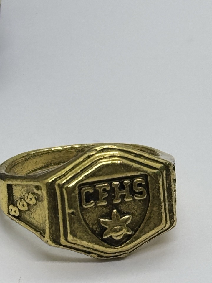 VINTAGE GOLD TONE CLASS RING 1998 CFHS SCHOOL SIZE 9.5 | eBay