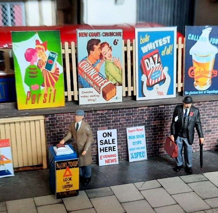 OO GAUGE ADVERT POSTER & EVENING NEWS DECAL KIT EARLY POSTWAR - 1950'S ...