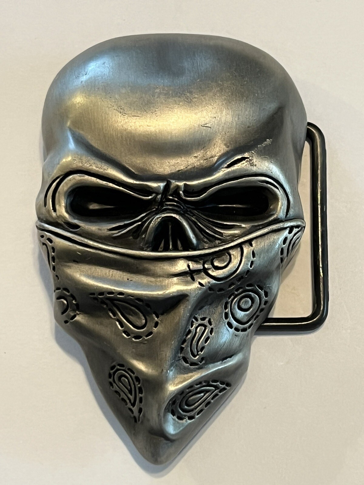 VINTAGE 🇺🇸 SKULL SKELETON BANDIT WEARING SCARF BELT… - Gem