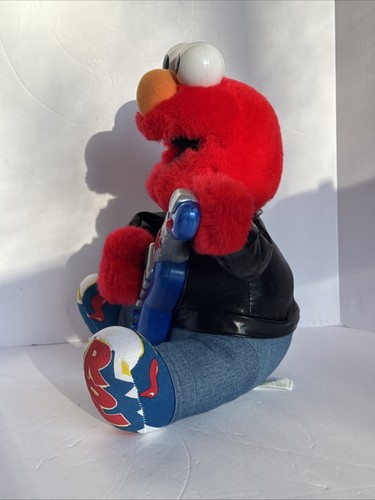 Rock N Roll Elmo Fully Working-Guitar Plays Music Sings And Shakes ...