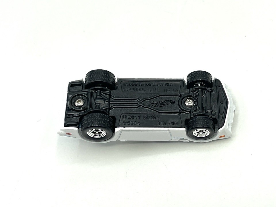 Last 1! 2025 Hot Wheels '73 Pontiac Firebird (white) CUSTOM WHEEL SWAP ...