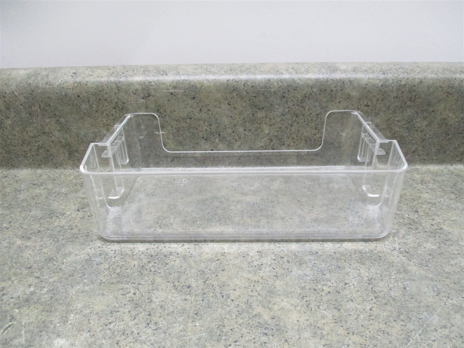 MAGIC CHEF REFRIGERATOR DOOR BIN 9 1/8 X 4 1/2 PART # HVDR1040B | eBay