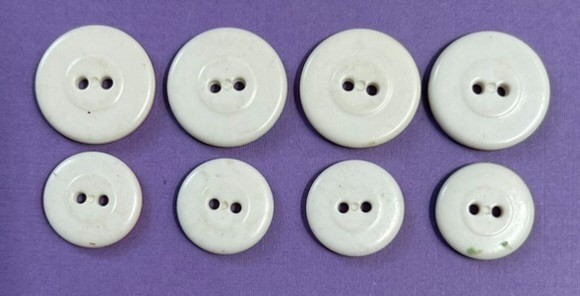 8 Vintage Colt #111 Buttons - Newly Confirmed - Painted Rims - 5/8" & 3 ...