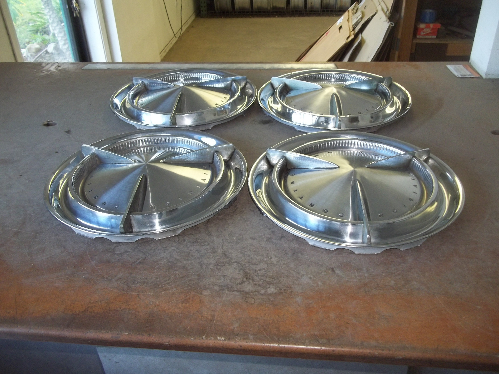 1960 60 Pontiac Hubcap Rim Wheel Cover Hub Cap 14" SPINNER OEM USED Y4 ...