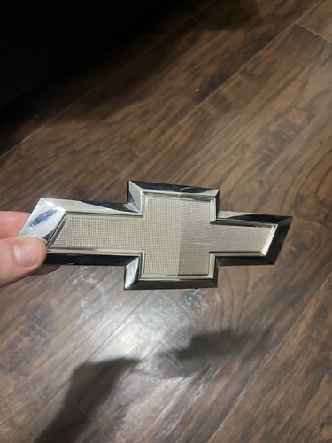 Chevy trunk emblem badge decal logo gold bowtie Malibu Impala OEM ...