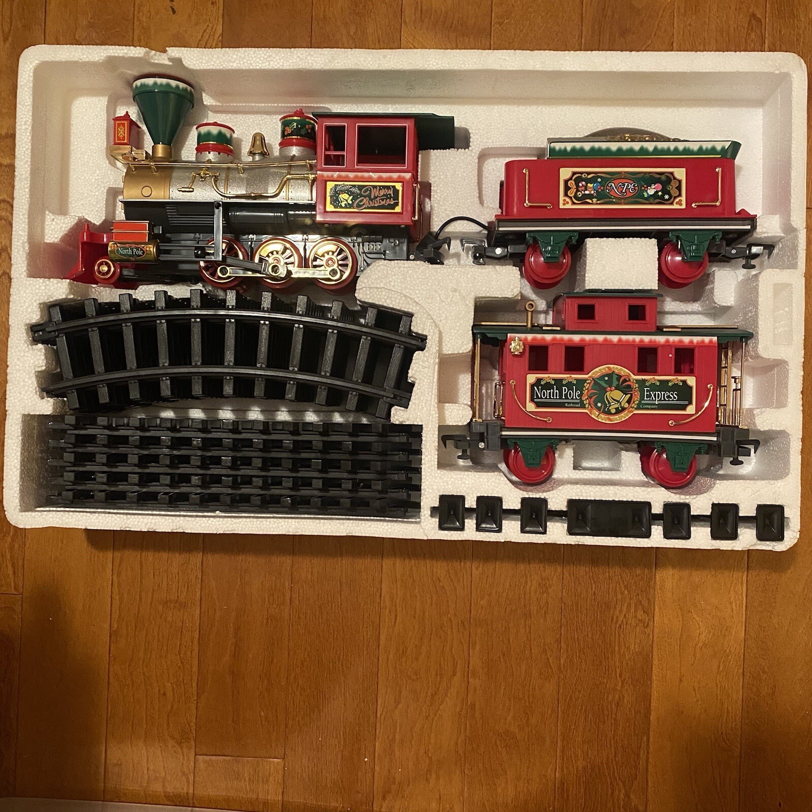 North Pole Express Christmas Train Set Musical Locomotive Tender ...