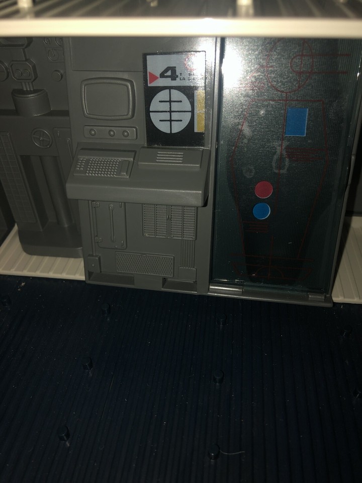 GI Joe Defiant Space Shuttle Crawler 1987 Hasbro 99.5% Complete W ...