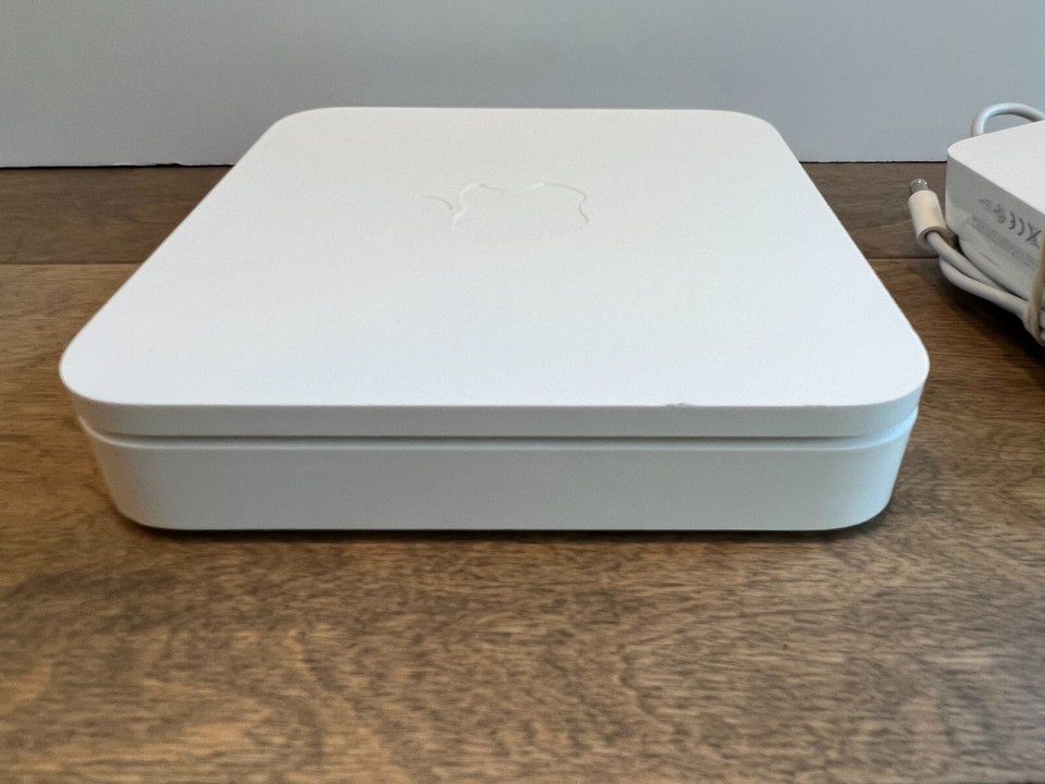 Apple AirPort Extreme Base Station Wireless Router Wi-Fi Model A1301 ...