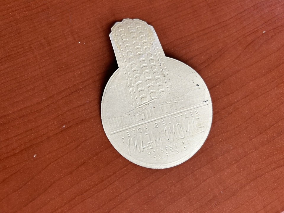 1930's EDMOND MEANY HOTEL Seattle Luggage travel foil label sticker ...