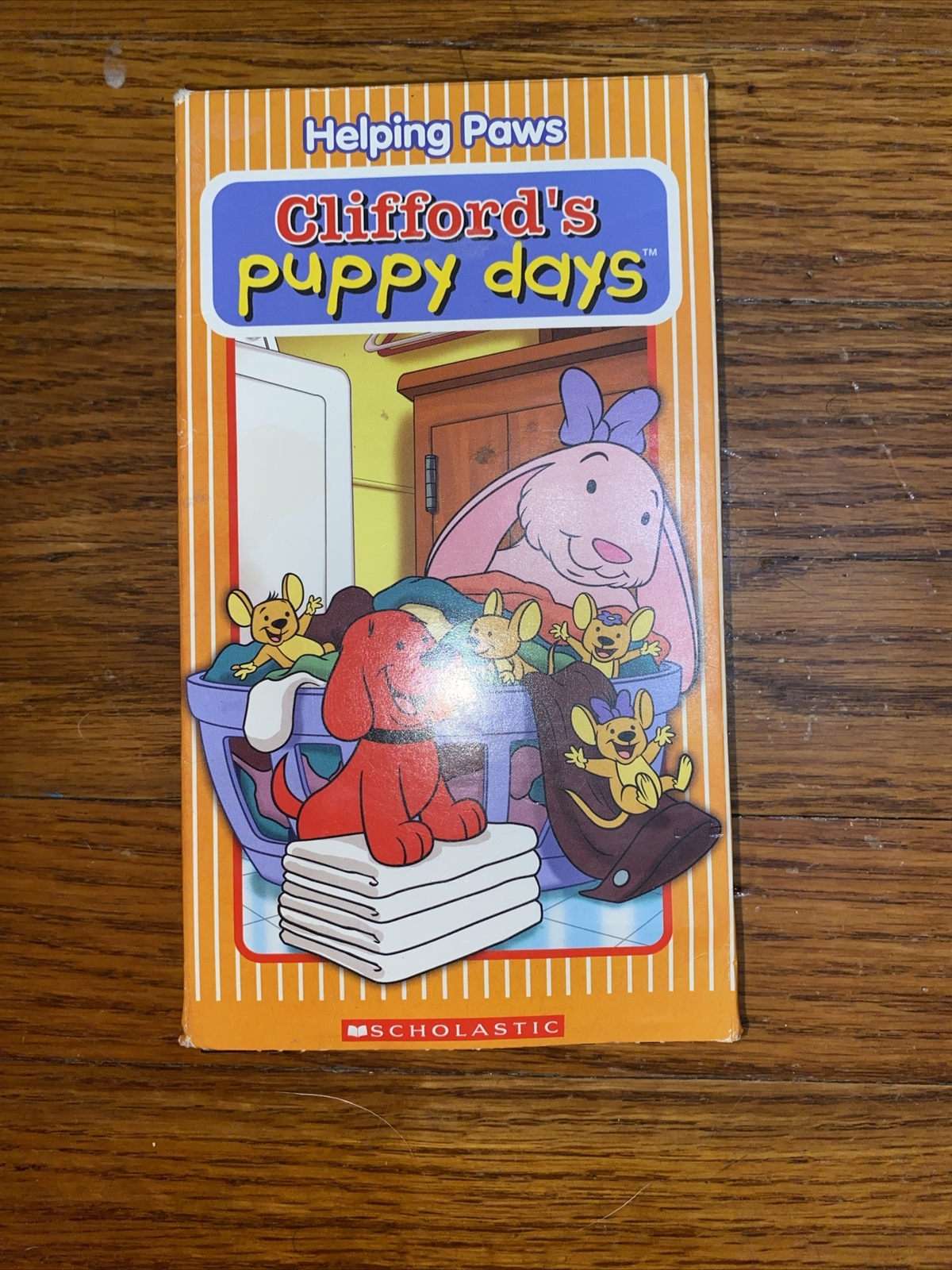 VHS Clifford Puppy Days - Helping Paws (VHS, 2004) | eBay