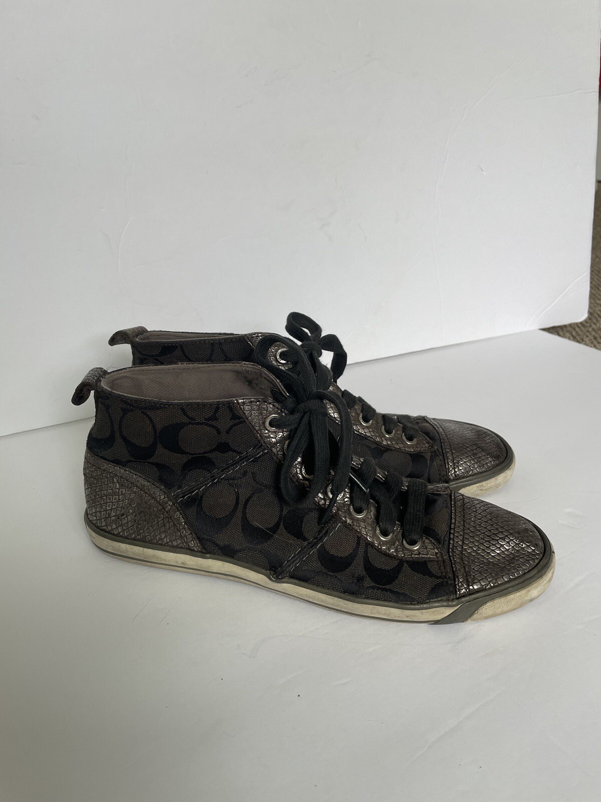 Coach Women's Indiana Signature Logo Lace Up Sneaker … - Gem