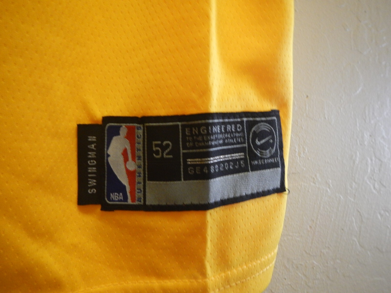 ANTHONY MARSHON DAVIS JR #3 / YELLOW Lakers Basketball Jersey XL | eBay