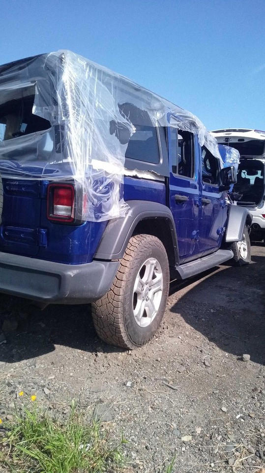 Used Rear Bumper Assembly Rear fits: 2020 Jeep Wrangler VIN X 6th digit ...