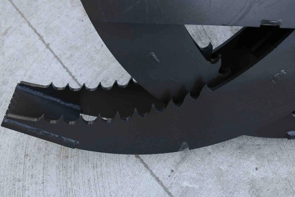 Mini Skid Steer Dingo Rotating Log Grapple Man or Hydo HD MADE IN USA ...