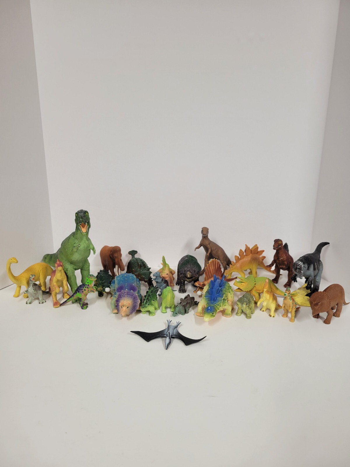 HUGE DINOSAUR LOT SAFARI LTD FUNRISE WIND-UP RUBBER PLASTIC TOY ...