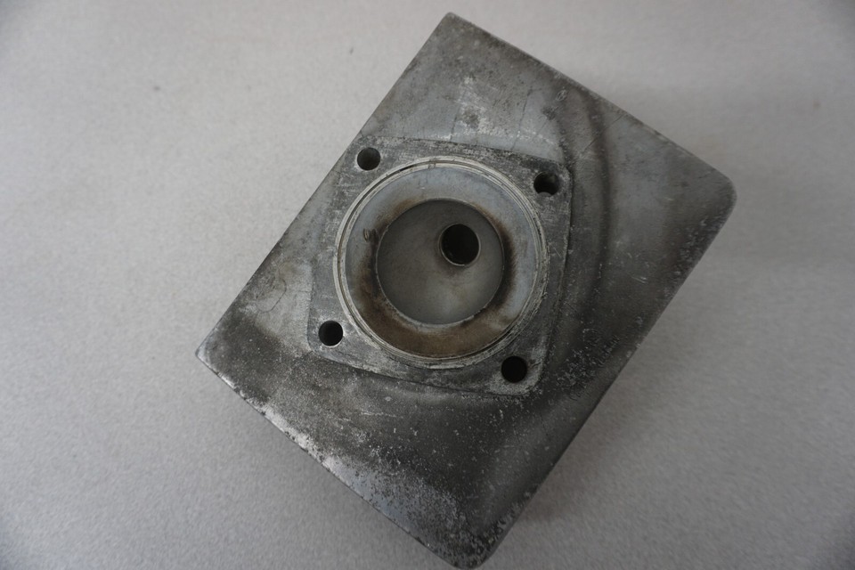 1977 Ski-Doo OEM TNT 440 F/C MAG Side Cylinder Head | eBay
