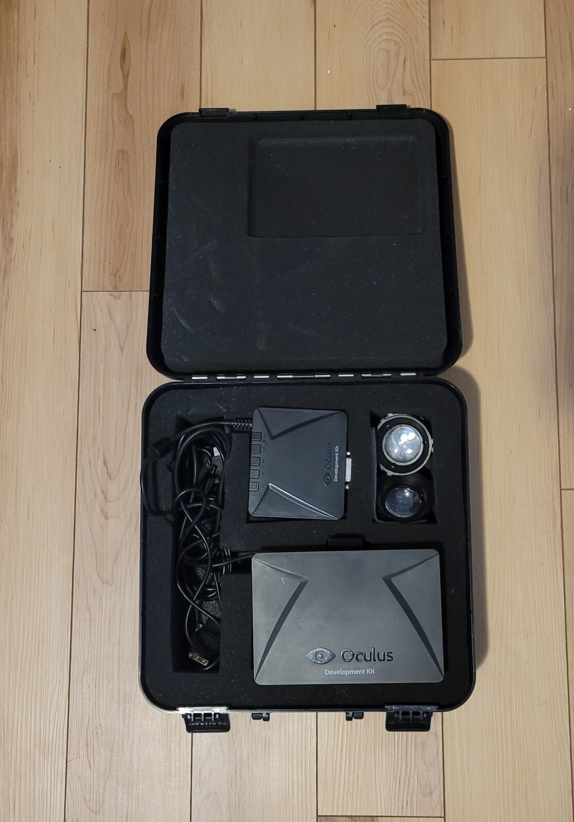 2013 Oculus VR DK1 Development Kit with Carrying Case 617689127951| eBay