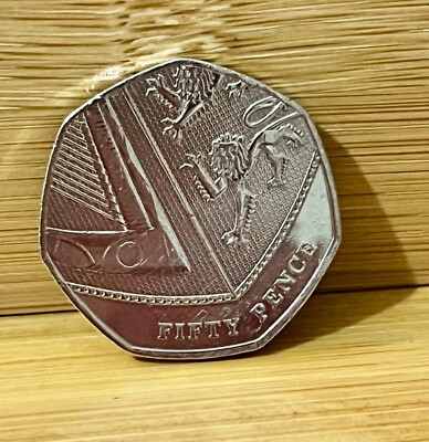 2017 Royal Shield of Arms 50p Fifty Pence UK Coin Hunt Rare Low Mintage ...