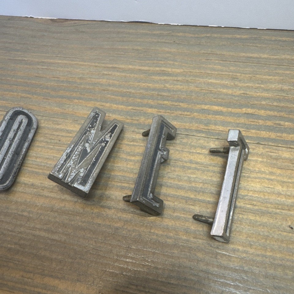 1964 1965 Mercury Comet Caliente Emblem Set Scripts Letters Trim Lot ...