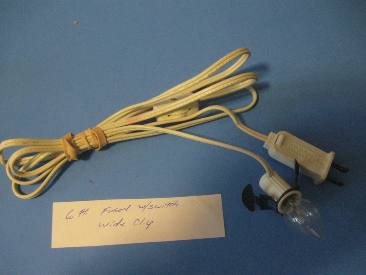 Village Single Cord Light Socket