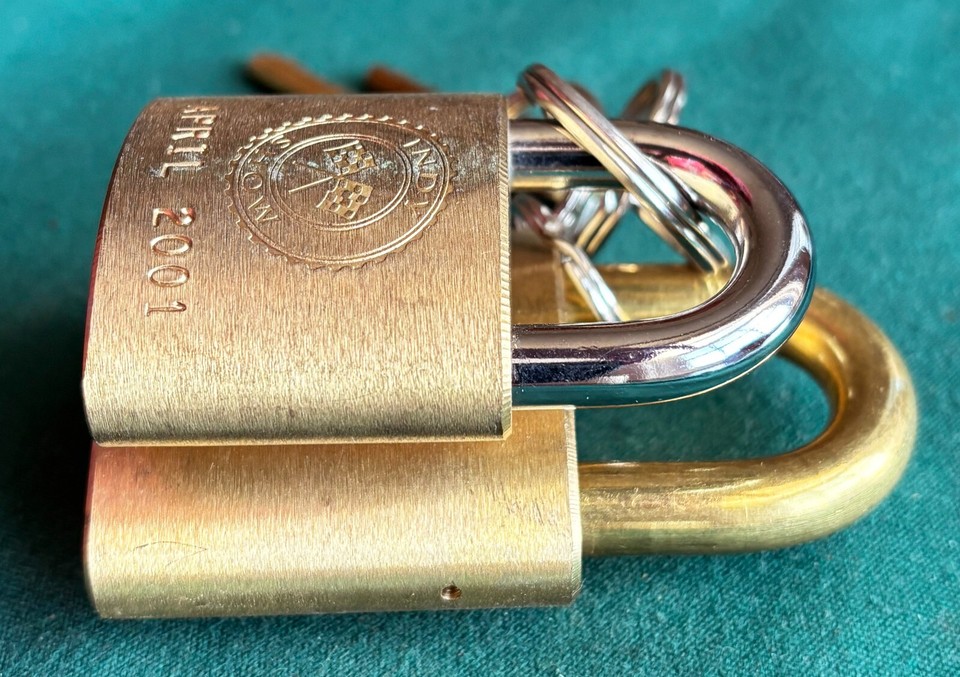 2 Vtg INDY LOCK SHOW Logo WILSON BOHANNAN Padlocks 2001 & 2004 ...