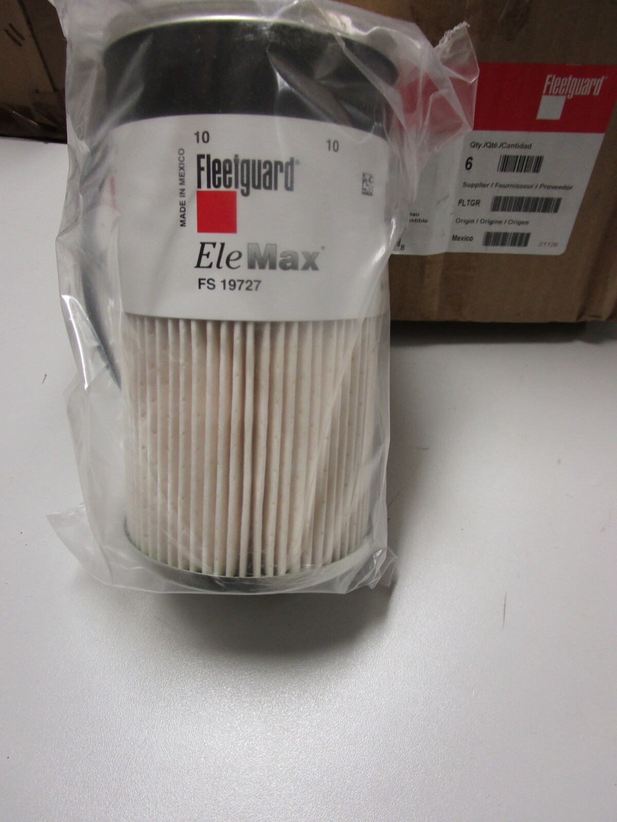 FLEETGUARD FS19727 - Fuel filter cross reference